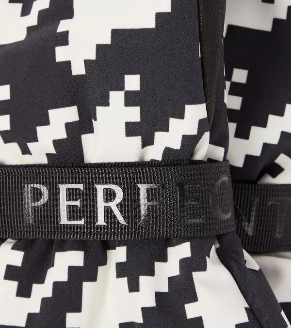 Perfect Moment Davos Printed Mittens