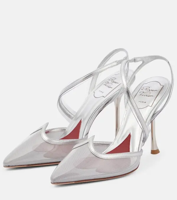 ROGER VIVIER I Love Vivier Pumps