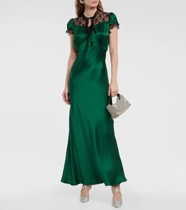 ROGER VIVIER I Love Vivier Pumps