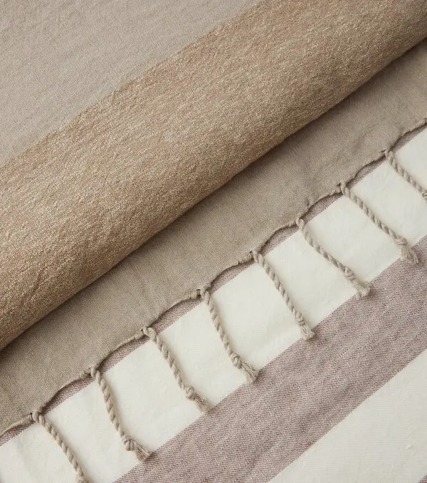 Brunello Cucinelli Fringed Linen-blend Lame Throw