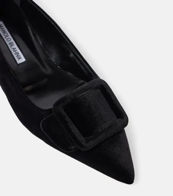 Manolo Blahnik Maysale Flat Ballet Pumps In Velvet
