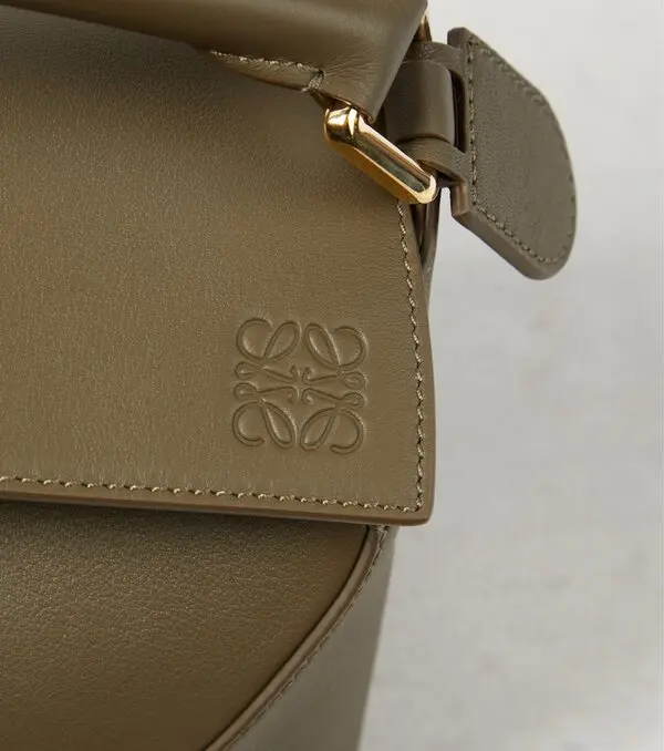 Loewe Puzzle Edge Small Leather Top-handle Bag - Green