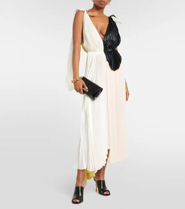 Victoria Beckham Pleated Maxi Dress In Ivory