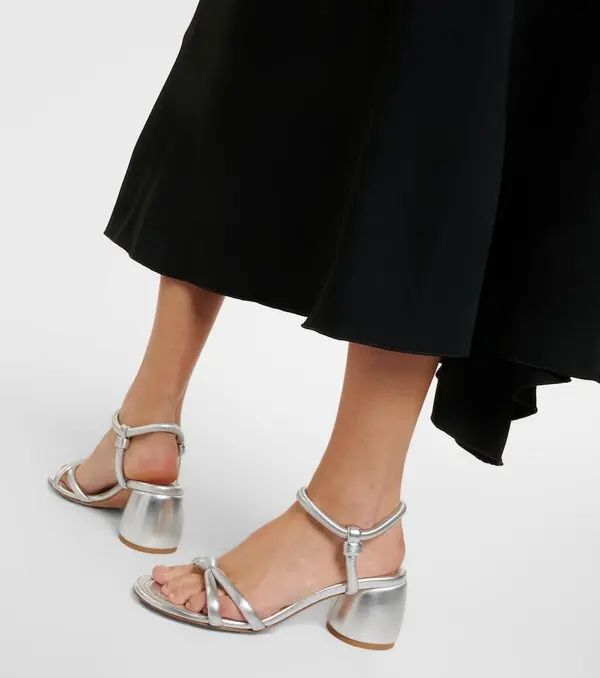 GIANVITO ROSSI Metallic Leather Block Heel Sandals - Silver