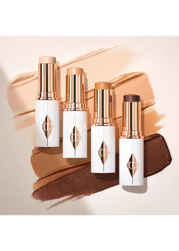 Charlotte Tilbury Unreal Skin Hydrating Foundation Stick - 5 Medium