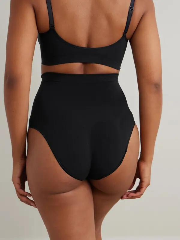 SKIMS Seamless Sculpt Mid Waist Brief - Black