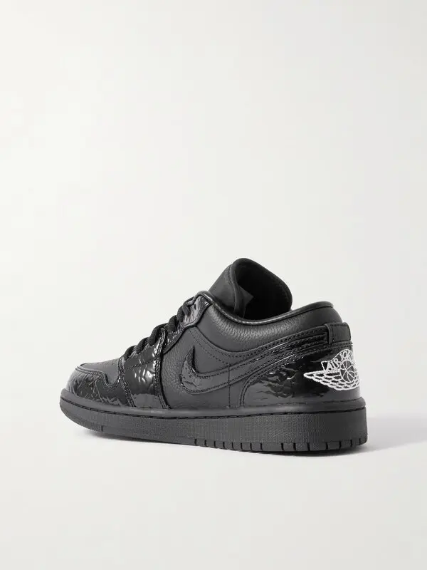 Nike Jordan 1 Low Se Sneakers