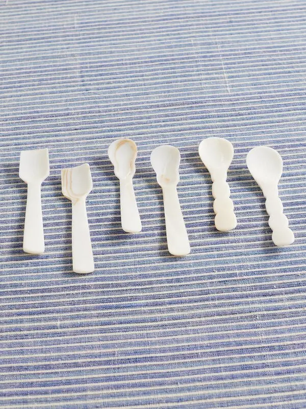 GOHAR WORLD Set Of Six Mother-of-pearl Dessert Spoons - Neutrals