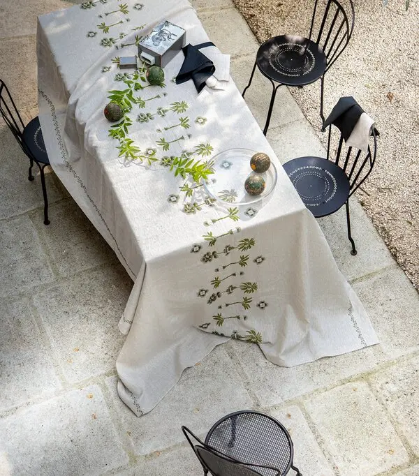ALEXANDRE TURPAULT Barbade Tablecloth