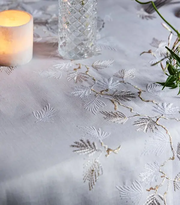 ALEXANDRE TURPAULT Linen Embroidered Tablecloth - Silver