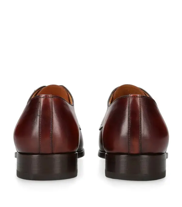 Magnanni Derby Shoes