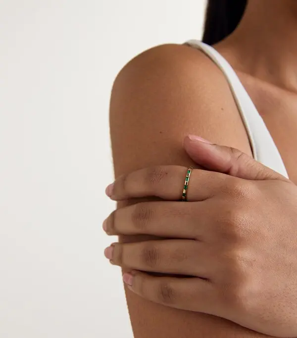 ASTRID & MIYU Emerald Baguette Ring In 14 Karat Yellow - Gold