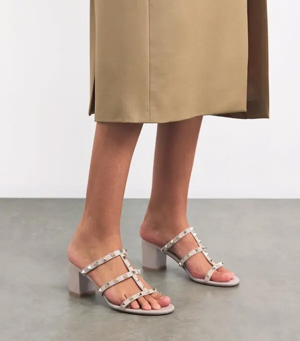 Valentino Garavani Rockstud Mule Sandals - Nude