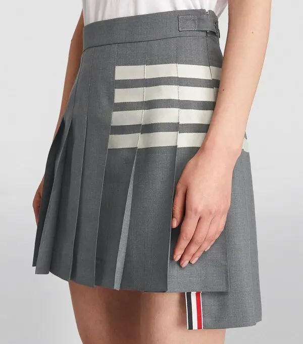 Thom Browne Pleated Mini Skirt With 4-bar Stripes - Grey