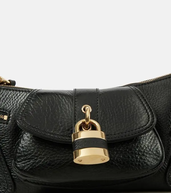 Chloé The 99 Leather Shoulder Bag - Black