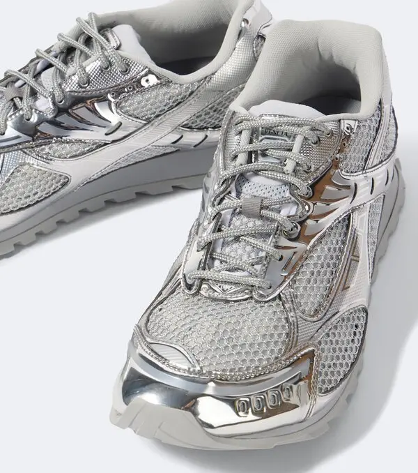 Bottega Veneta Orbit Metallic-effect Sneakers - Silver
