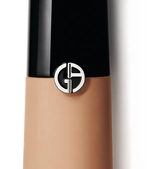 ARMANI Luminous Silk Concealer