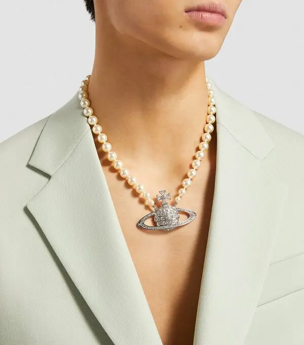 VIVIENNE WESTWOOD Pearl Bas Relief Necklace