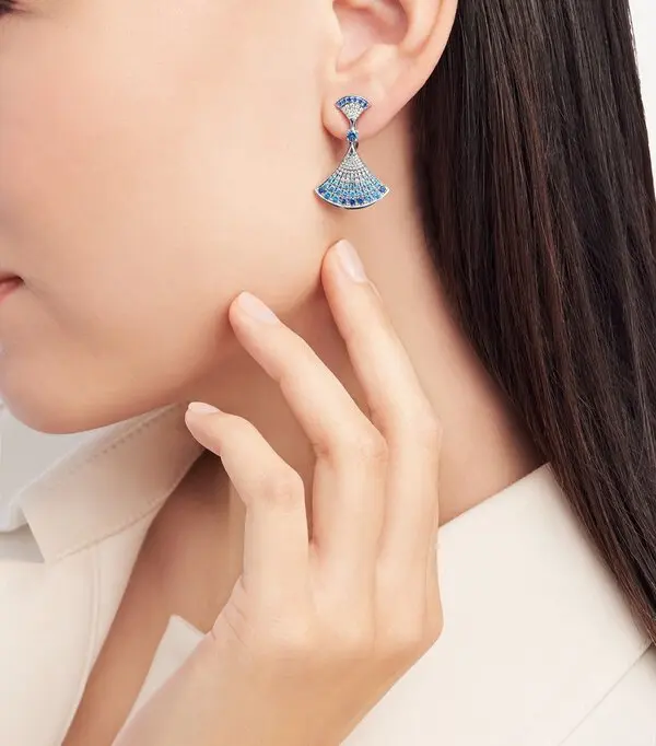 BVLGARI White Diamond And Sapphire Divas’ Dream Earrings