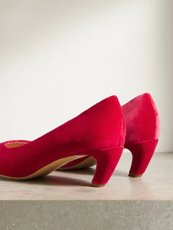 Gabriela Hearst Peggy Velvet Pumps - Red