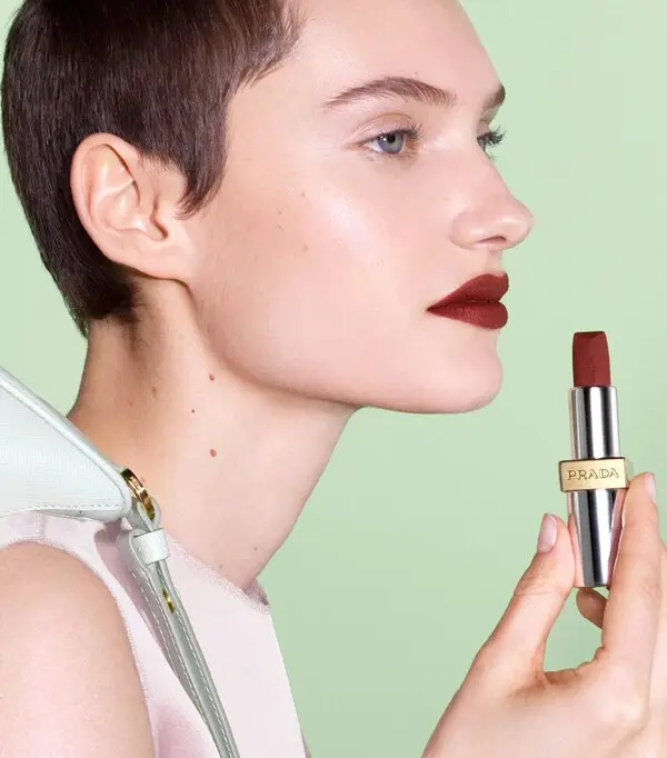 PRADA BEAUTY Prada Monochrome Hyper Matte Lipstick