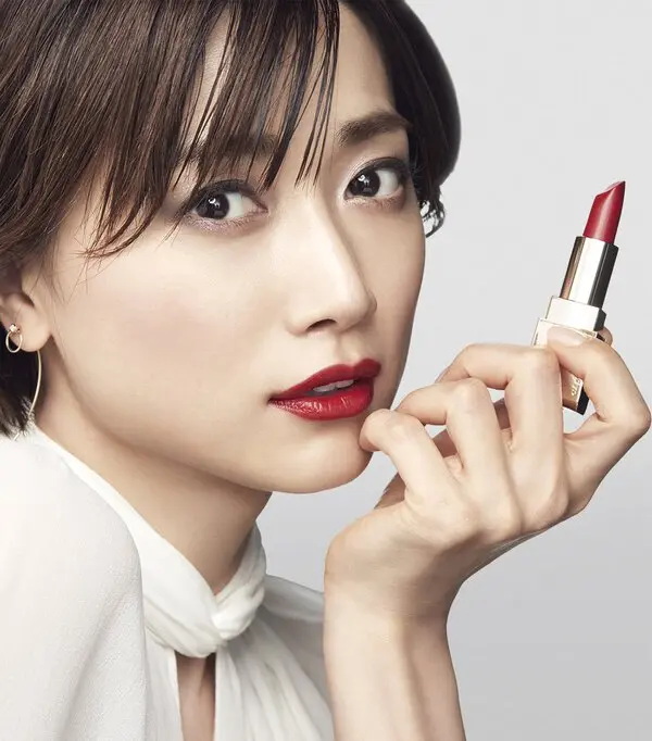 CLE DE PEAU BEAUTE Matte Lipstick - Red