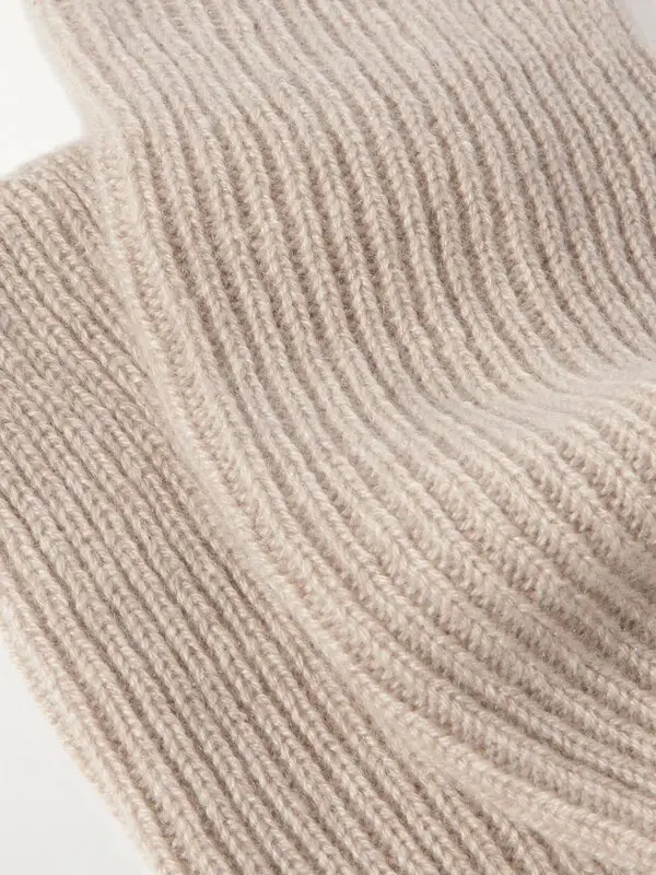 LISA YANG Ribbed Cashmere Socks - Neutrals