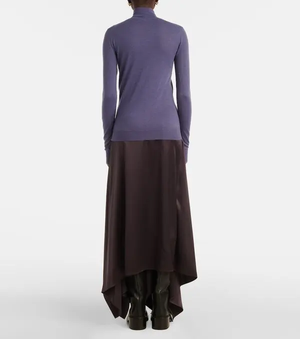 JOSEPH Cashmere Turtleneck Sweater