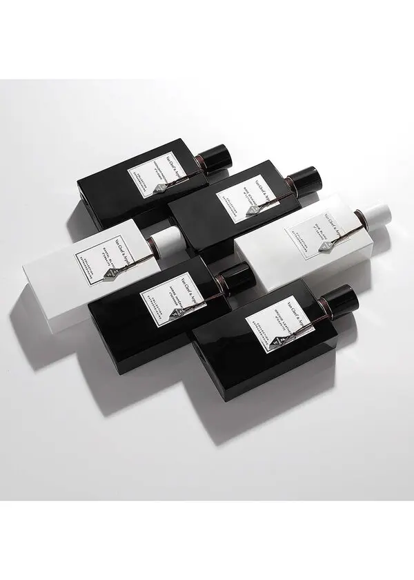 Van Cleef & Arpels Oud - Blanc