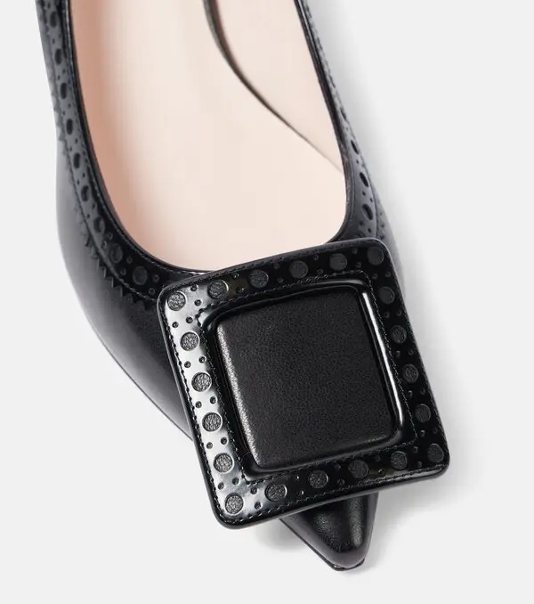 ROGER VIVIER Viv' In The City Leather Pumps - Black