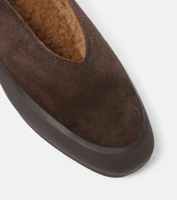 Le Monde Beryl Shearling-lined Suede Ballet Flats - Brown
