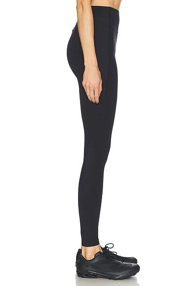 On Studio Leggings
