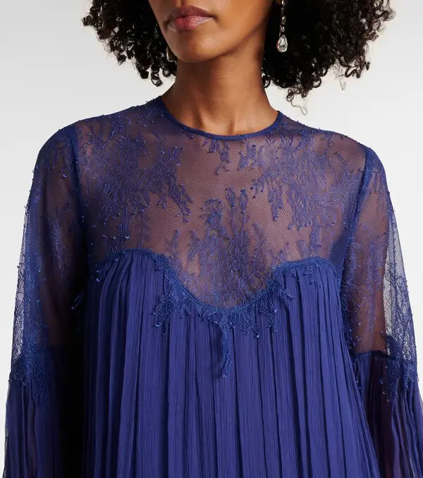 Costarellos Renia Chantilly Lace Gown