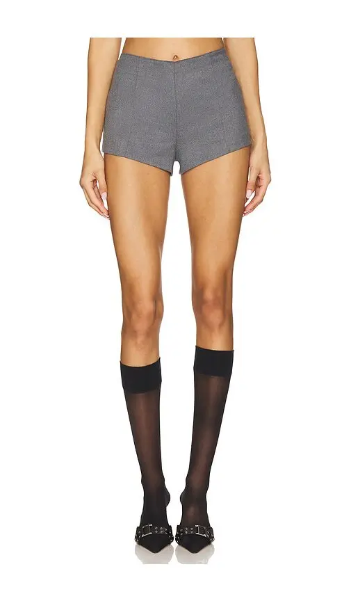 H:OURS Delanie Hot Short