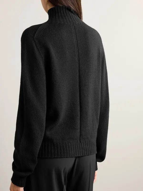 THE ROW Kensington Cashmere Turtleneck Sweater