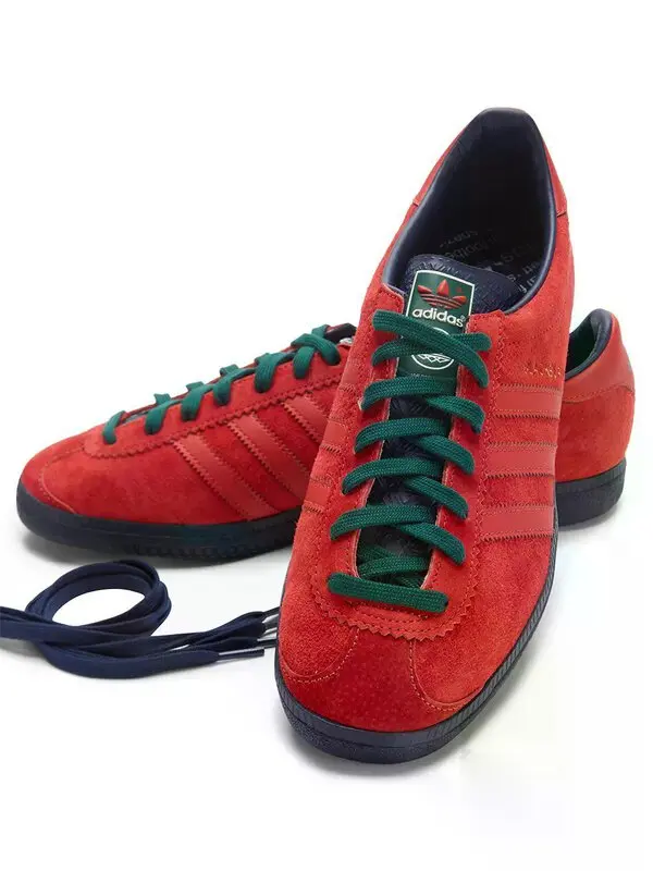 Adidas Blackburn Ewood Low-top Sneakers - Red
