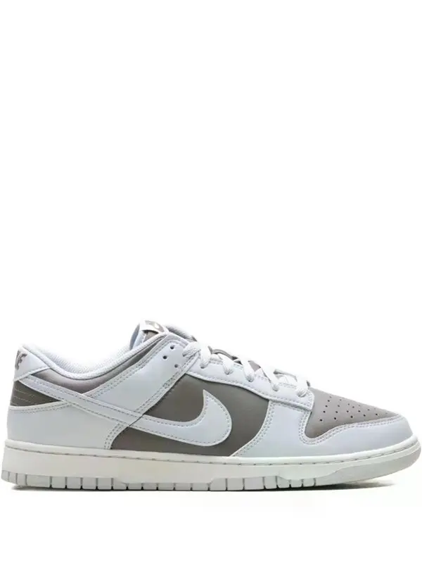Nike Dunk Swoosh Low-top Sneakers