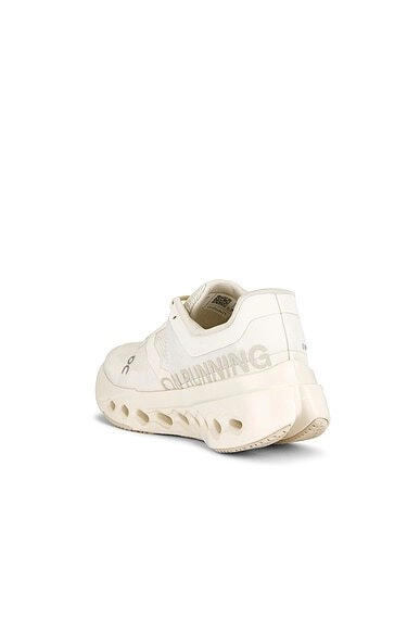 On Cloudsurfer Next Sneaker - Dew