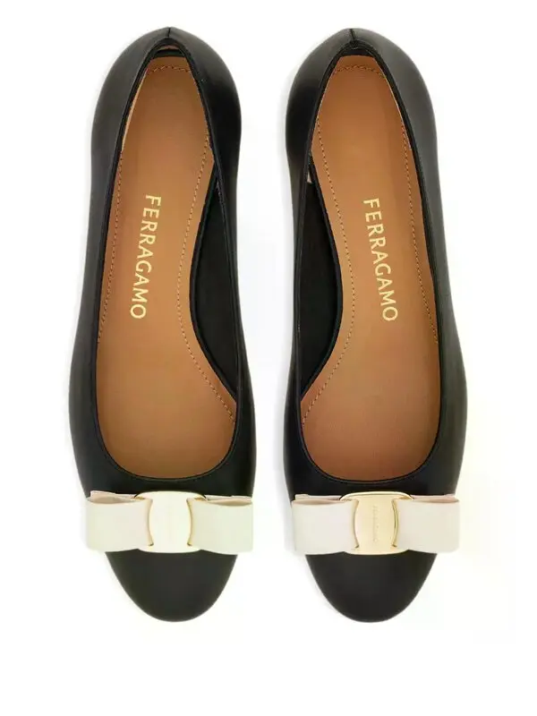FERRAGAMO Vara Bow Detail Block Heel Pumps