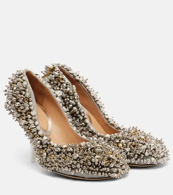 Dries Van Noten Embellished Round Toe Pumps - Silver