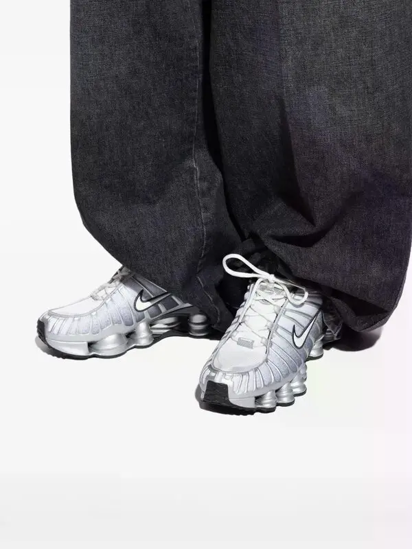 Nike Shox Tl Sneakers - Silver