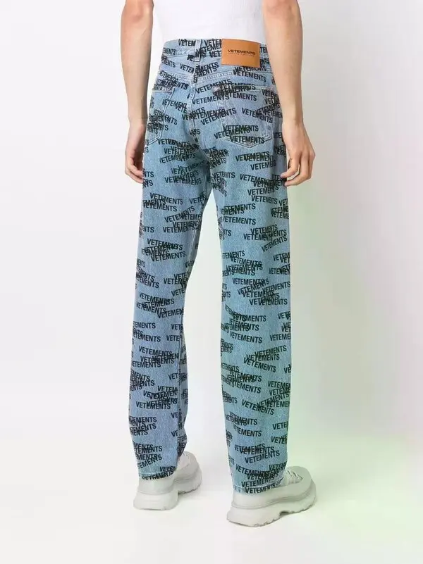 Vetements Logo-print Straight Leg Jeans
