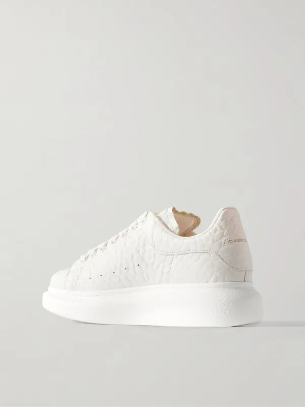 Alexander McQueen Textured-leather Exaggerated-sole Sneakers - Neutrals