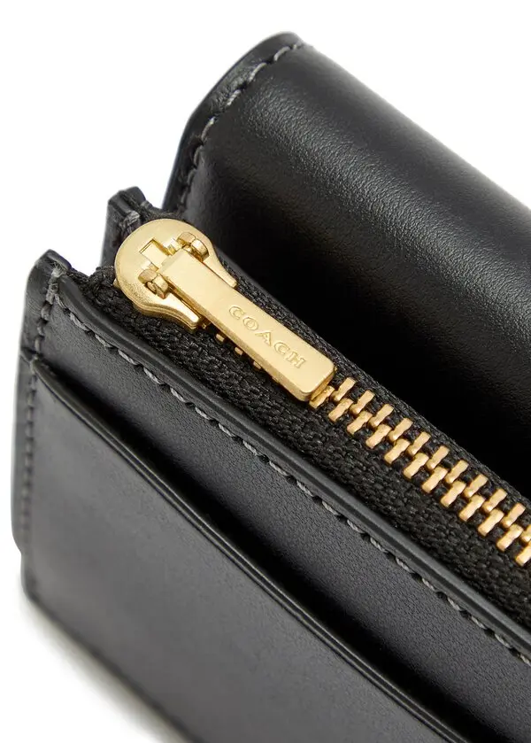 COACH Essential Logo Leather Wallet
