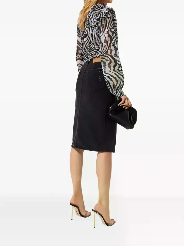 ONETEASPOON Zebra Print Off-shoulder Blouse