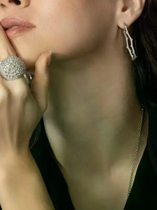 PARULINA 18k White Gold Pavé-set Diamond Thorn Briar Hoop Earrings