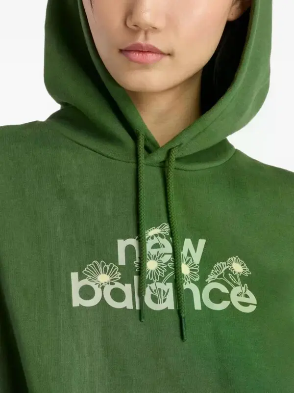 NEW BALANCE Graphic Hoodie
