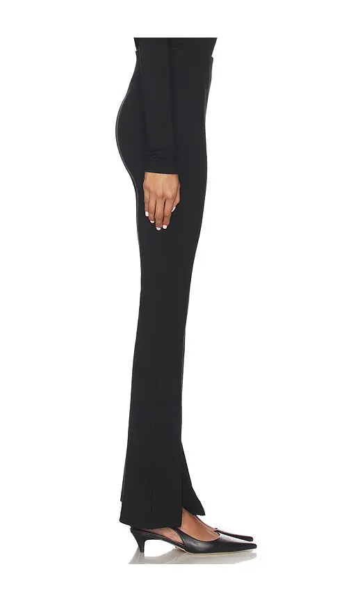 ALL THE WAYS Priya Pant - Black