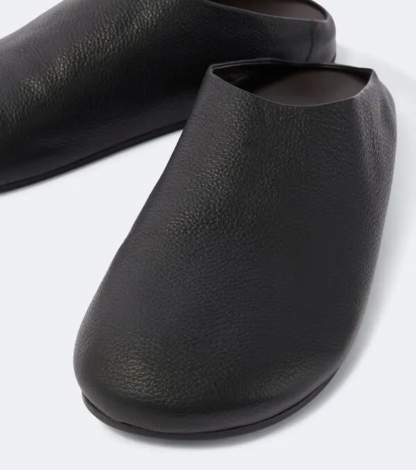 THE ROW Hudson Leather Mules - Black