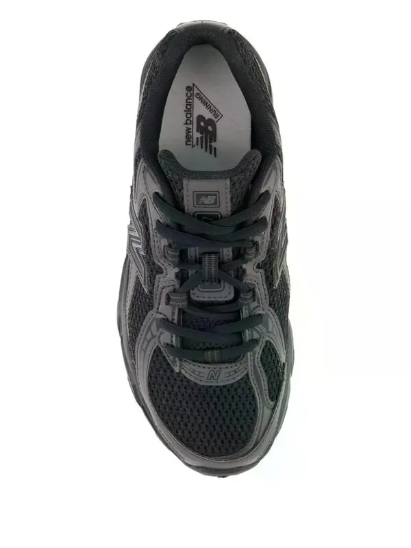 NEW BALANCE 740 Sneakers - Black